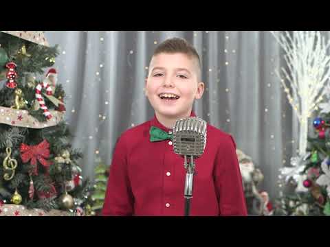 Nicolas Minea – Cum ar fi sā vinā și vara Moș Crăciun | CBMedia - Studio